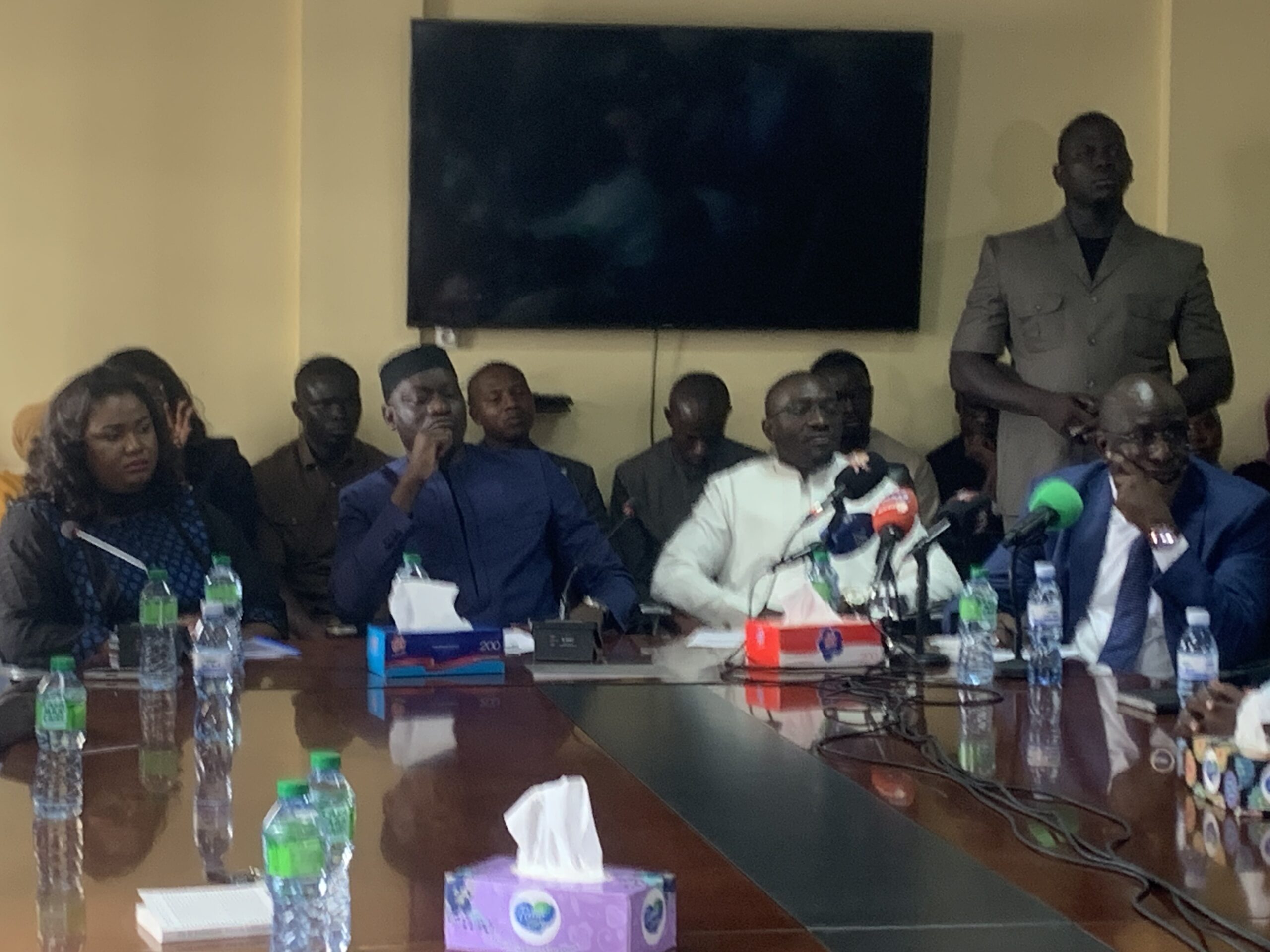 MTERI :ABASS FALL PASSE LE TÉMOIN À MARIE ROSE FAYE ET OLIVIER BOUCAL ...